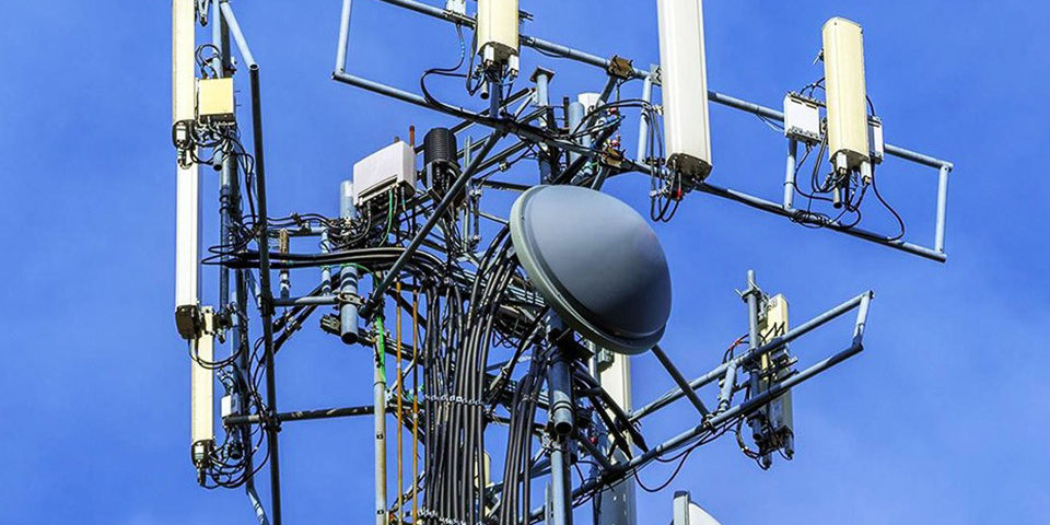 La Apple contrasta con un brevetto i cell-site simulator stingray. Una ...